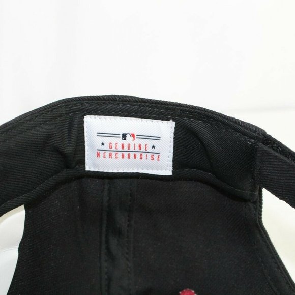 Fan Favorite | Accessories | Arizona Diamondbacks Mlb Black Baseball ...